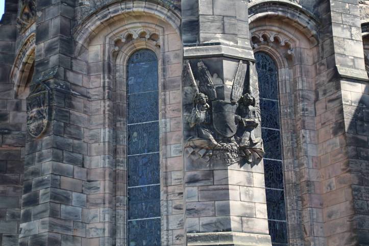 A Stop in Edinburgh, Scotland – Adventures of the 4 JLs