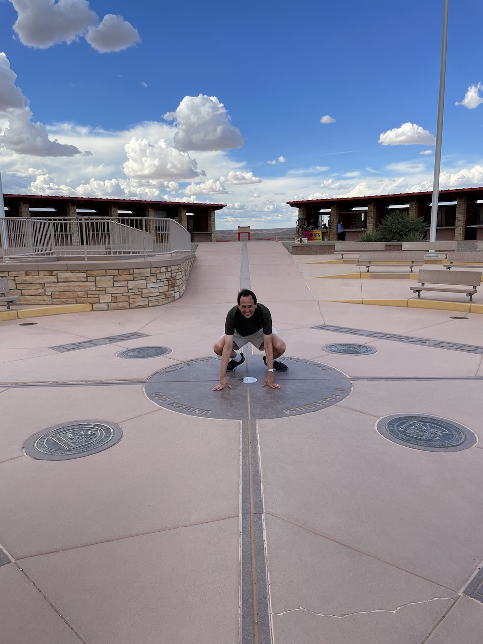 Visiting the Four Corners Monument – Adventures of the 4 JLs