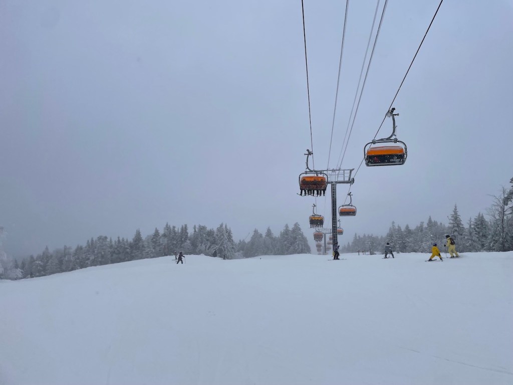 Skiing at Okemo Mountain Resort in Vermont – Adventures of the 4 JLs