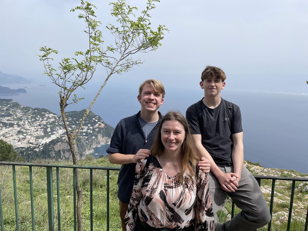 Spring Break in Italy: Day trip from Rome to Capri – Adventures of the ...